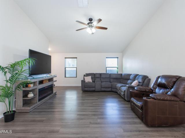738 W Jardin Dr, Casa Grande, AZ 85122 | MLS #6966