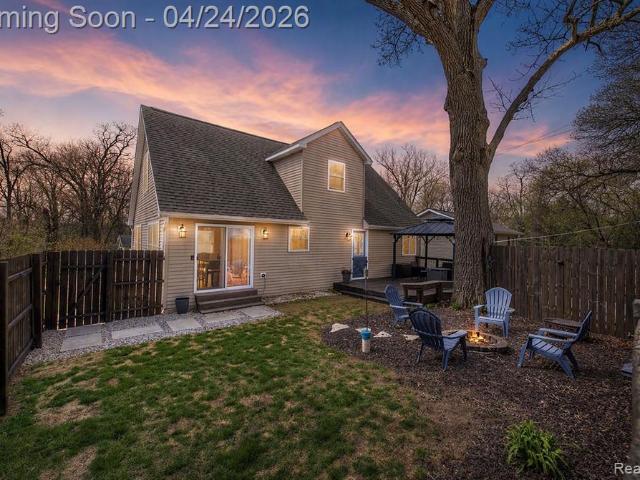 7395 Harrington Drive