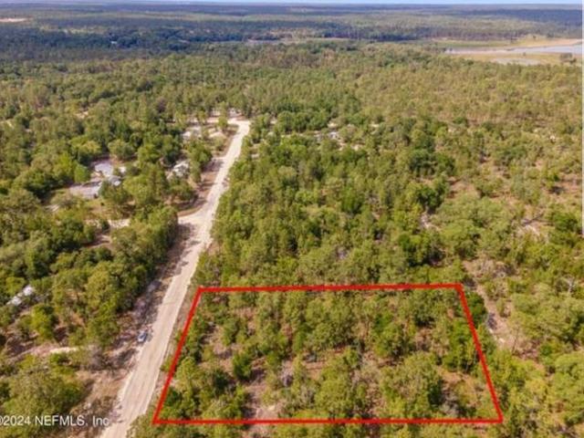 7395 Hoosier Ave, Keystone Heights, FL 32656