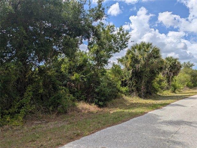 7396 Widmer St, Port Charlotte, FL 33981