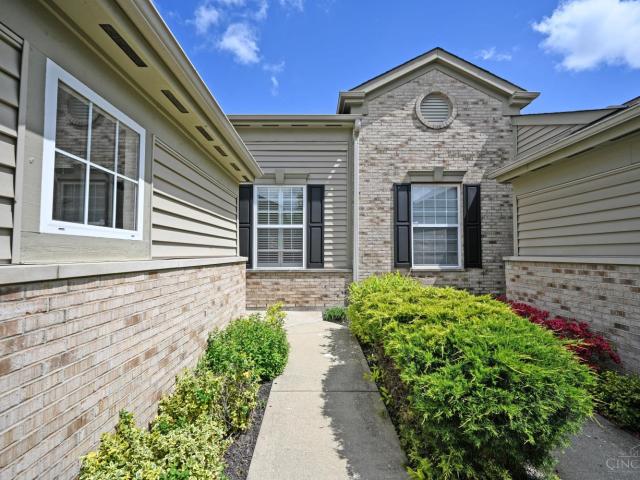 7398 Red Oak Court