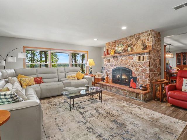 7399 S Lakeshore Drive