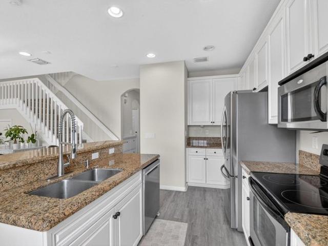 7392 Briella Dr, Boynton Beach, FL 33437