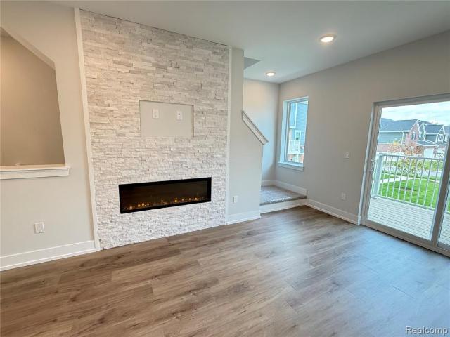 739 Canterbury Lane