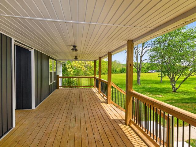 739 Grace Loop Road