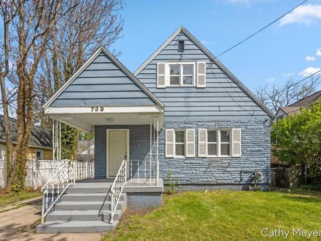 739 Griggs St SE, Grand Rapids, MI 49507