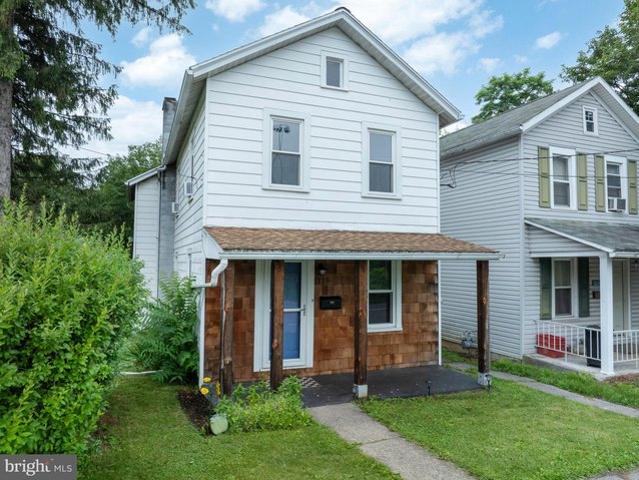 739 N Allegheny St, Bellefonte, PA 16823