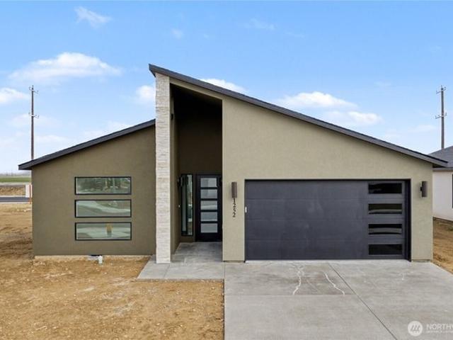 739 N Muscovy St, Moses Lake, WA 98837