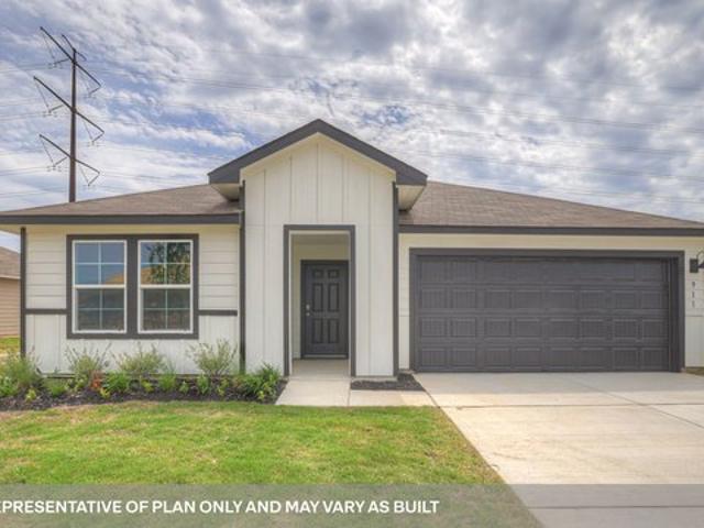 739 Prince Albert, Seguin, TX 78155