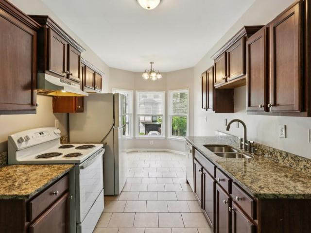 739 Prince Place