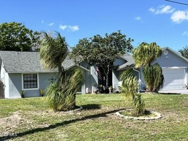 739 Raleigh Rd SE, Palm Bay, FL 32909