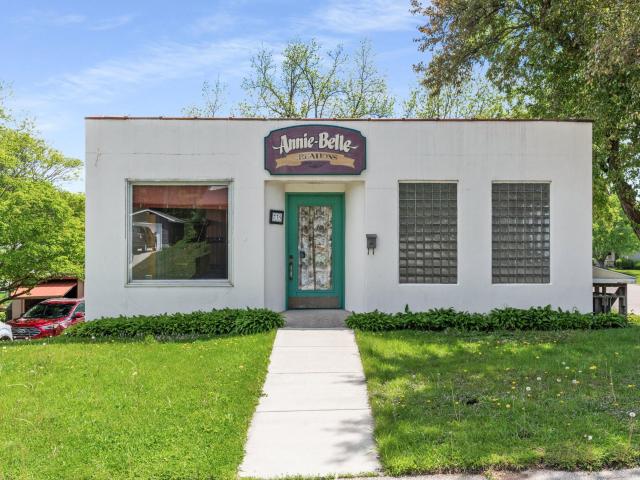 739 Willow Street