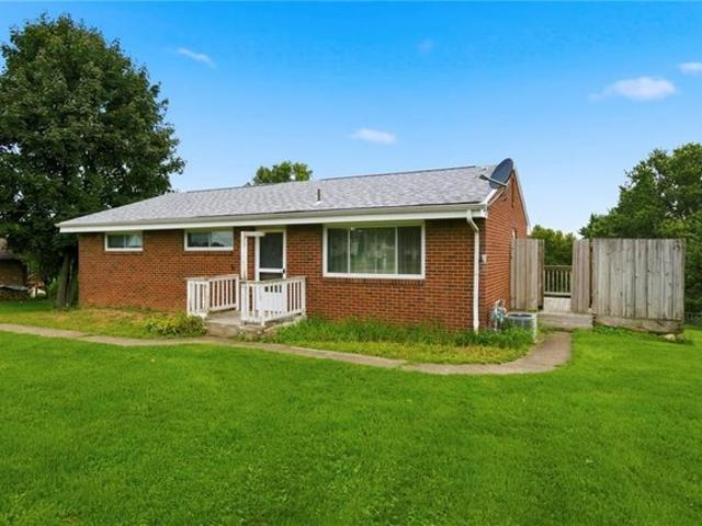 739 Winfield Rd, Cabot, PA 16023