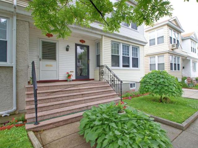 77 18 78Th St 1, Glendale, NY
