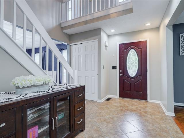 77 Wakecliffe Dr