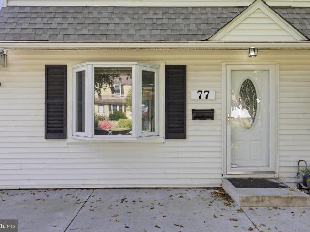 77 Woodlawn Road