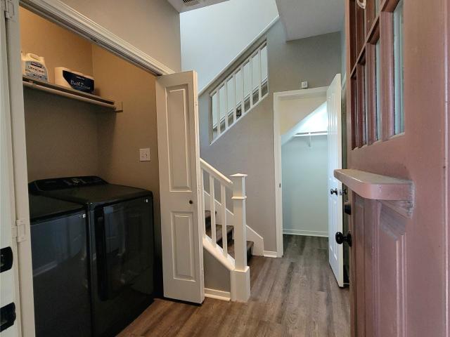 77 Woodlily Pl