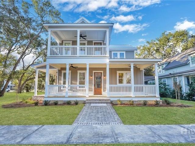 77 Yellow Bluff Dr, Midway, GA 31320