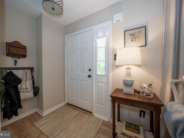77 Abrams Lane