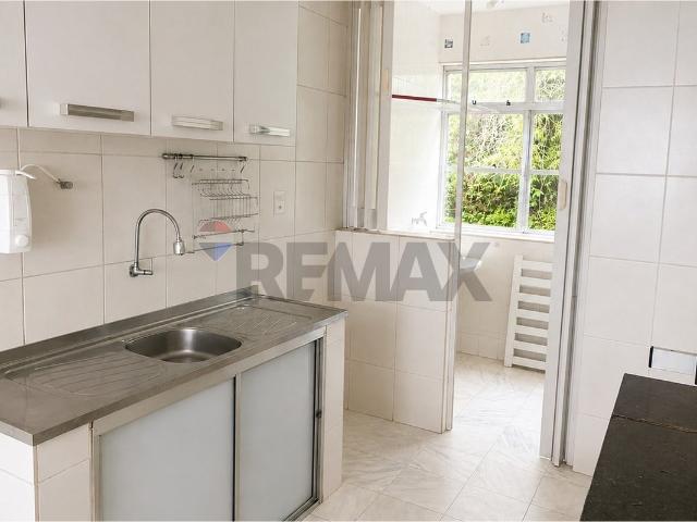 77 Área Útil Apartamento Alugar, 2 Dormitórios localizado em Rua Irineu Marinho, 180, Bom Pastor, Juiz de Fora, Minas Gerais, 36021580 | Brasil