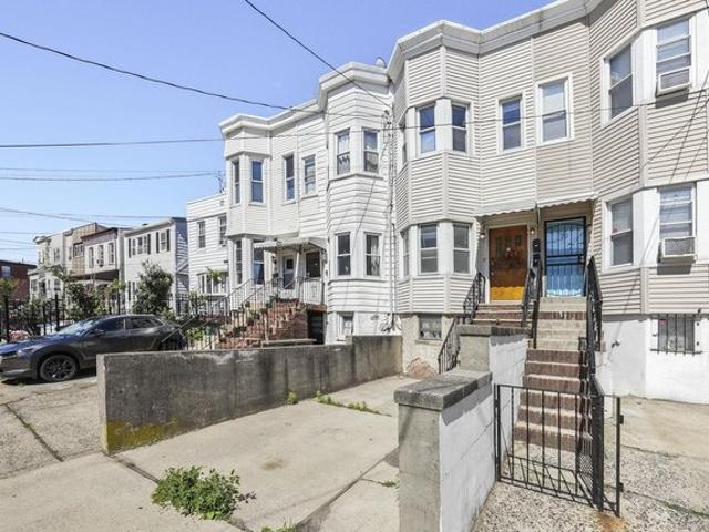 77 Baldwin Ave, Jersey City, NJ 07306