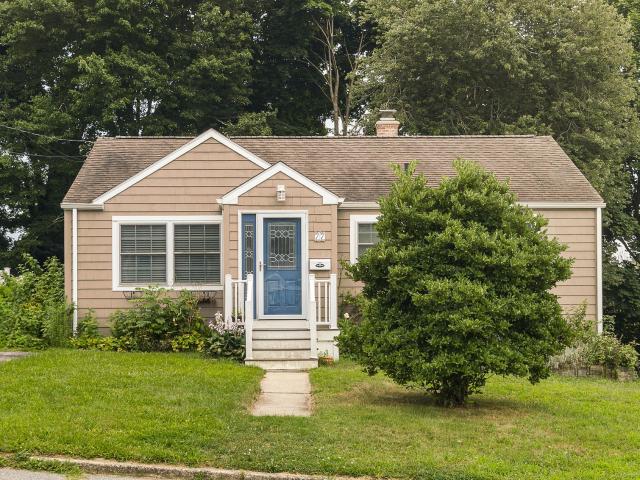 77 Bayshore Drive, New London, US, CT