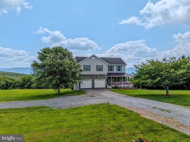 77 Bogart Dr, Petersburg, WV 26847