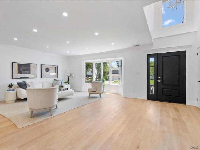 77 Bounty Lane