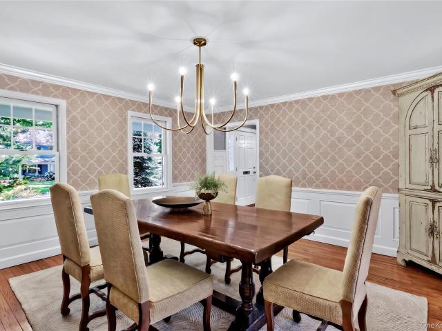 77 Brookside Drive