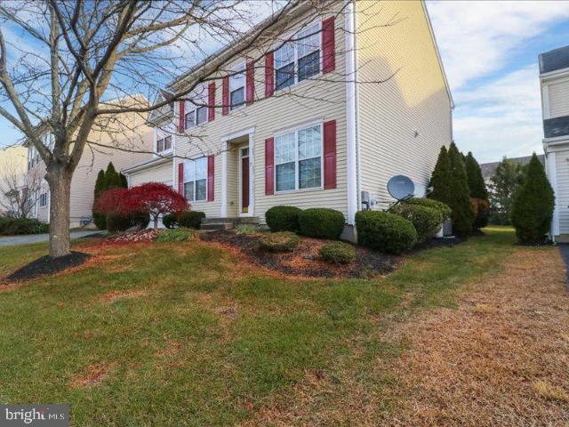 77 Cayuga Road