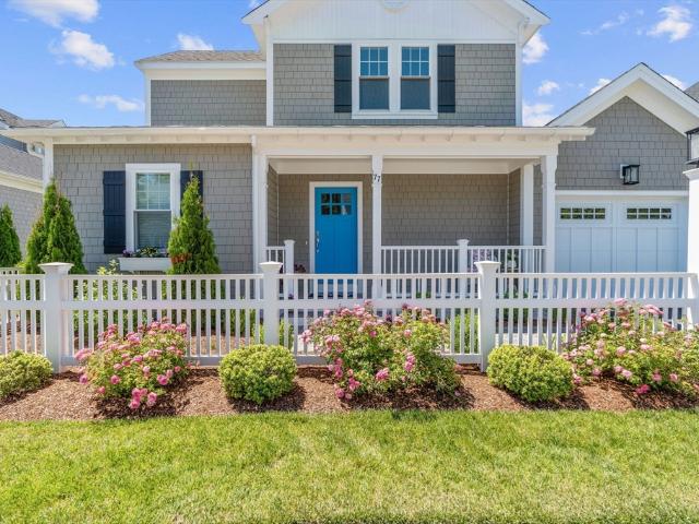77 Cobblestone Circle