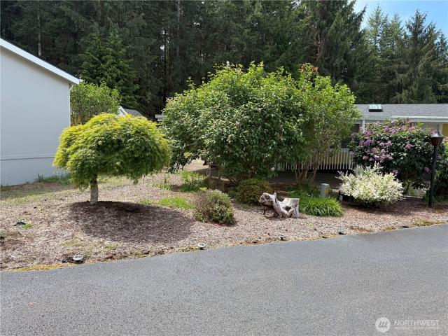 77 Clemons Road # 105