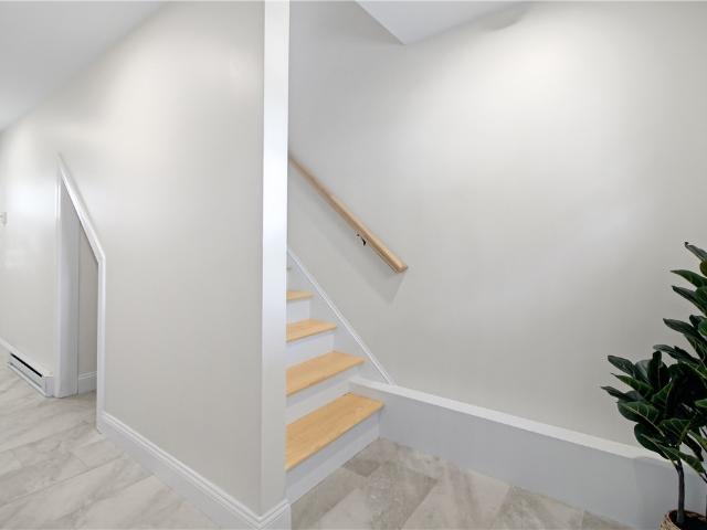 77 Croade Street