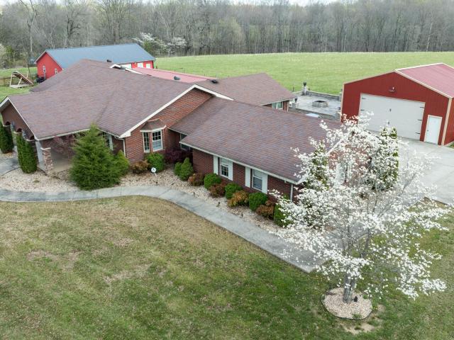 77 Deerfield Lane
