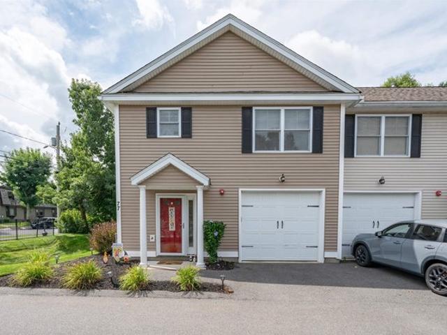 77 Deerwood Dr Unit A, Nashua, NH 03063