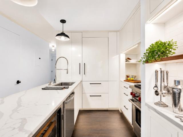 77 E 12TH Street 3F