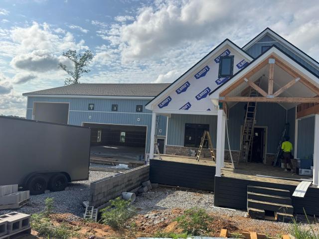 77 Elkwood Ln Lane