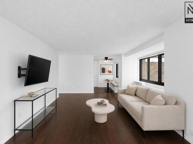 77 Fulton Street 23G