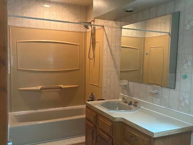 77 Goldfinch Lane