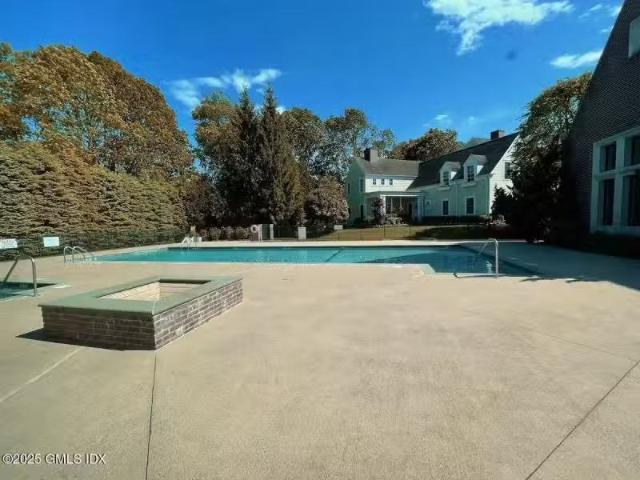 77 Havemeyer Lane, 63, Stamford, CT 06902