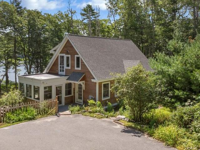 77 Higgins Farm Rd, Georgetown, ME 04548