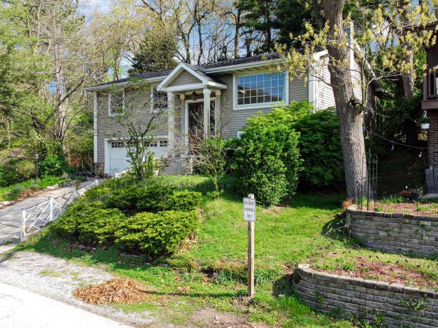 77 Hillcrest Rd, Portage, IN 46368 | MLS #838030 | Compass