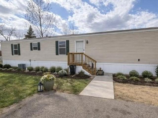 77 Hollywood Dr Unit 183, Madison, WI 53713