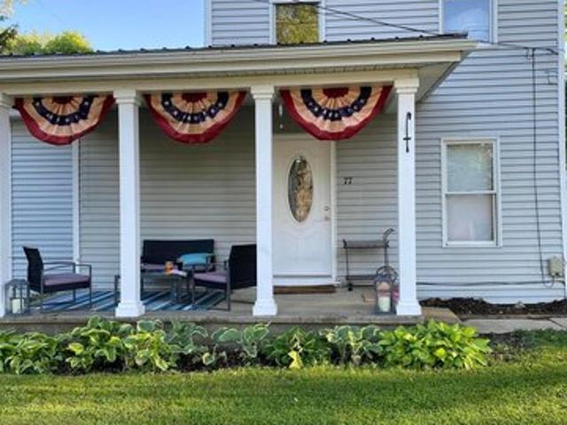 77 Holmes St, Galena, OH 43021