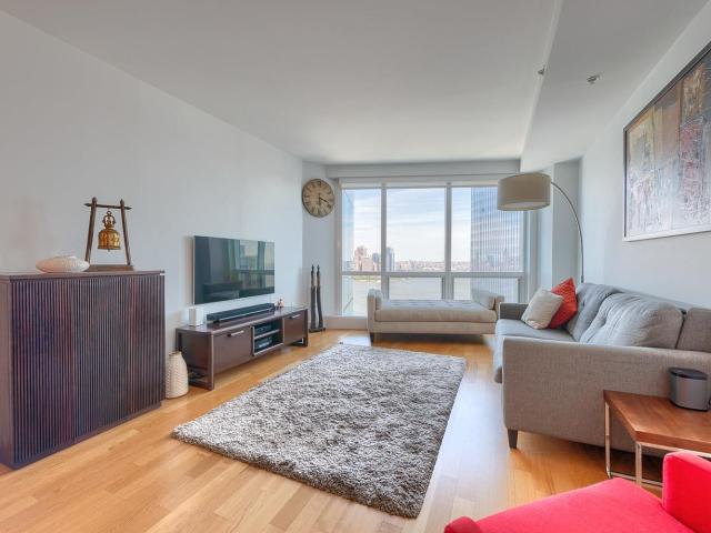 77 Hudson St # 2907