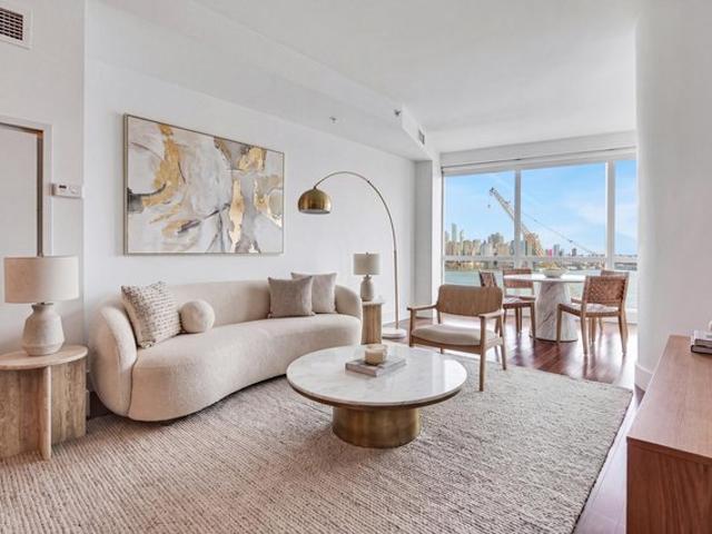 77 Hudson St Apt 2409, Jersey City, NJ 07302