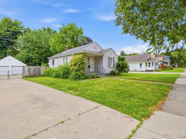 77 Huron Avenue