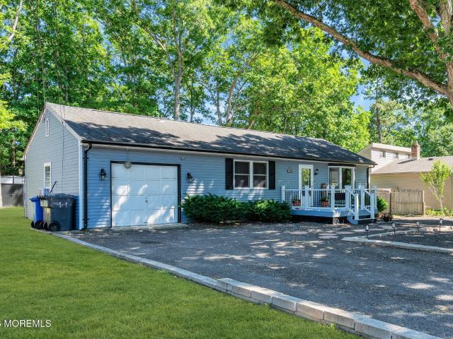 77 Lighthouse Drive