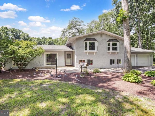 77 N Lakeshore Drive