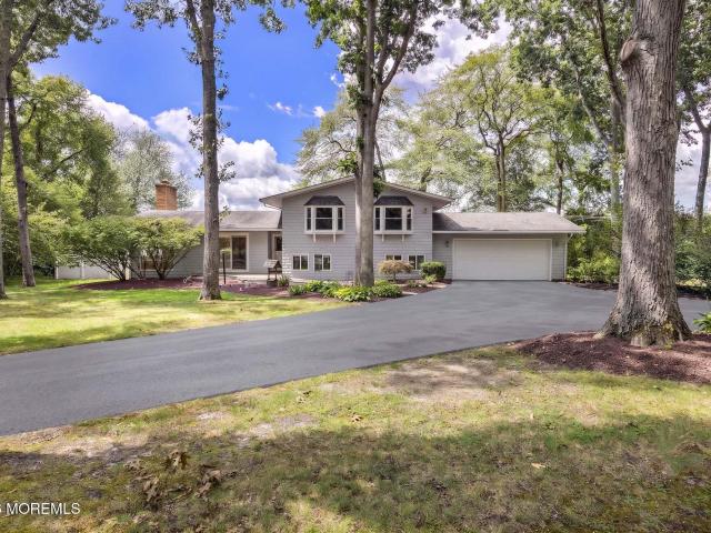 77 N Lakeshore Drive